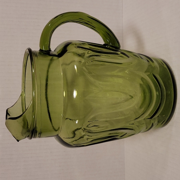 Dining | Gorgeous 196s Anchor Hocking Green Pitcher | Poshmark